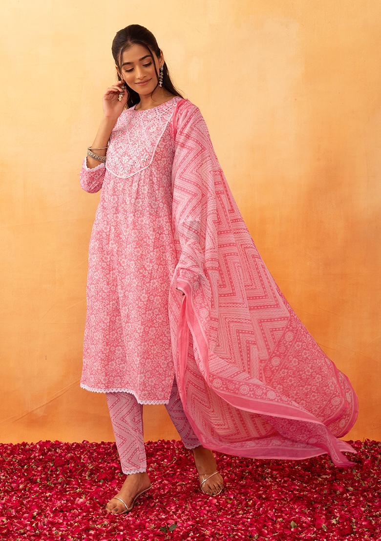 Buy Women Light Pink Jaal Print Cotton Kurta With Pants And Dupatta ...