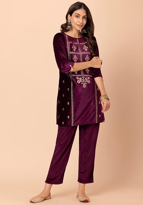 Buy Women Deep Maroon Foil Print Velvet Straight Kurta - ITN04471 ...