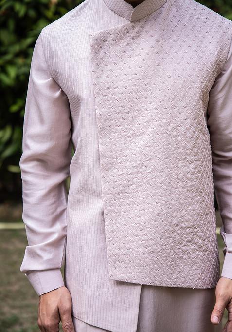 Buy Lilac Side Cut Embroidered Jacket For Men - Darshika - Indya