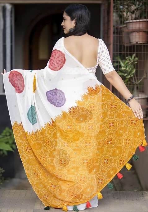 Buy Women Yellow Printed Blended Saree Set - MMP11896 - Women - Indya
