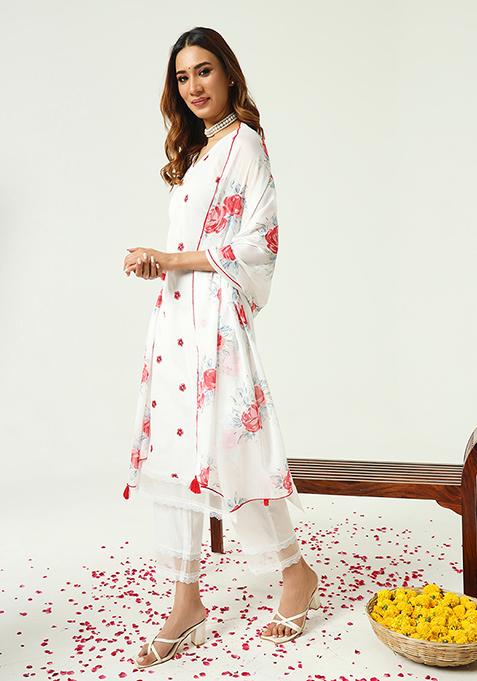 Buy Women White Abstract Print Cotton Kurta Set - XKS04745 - Three ...