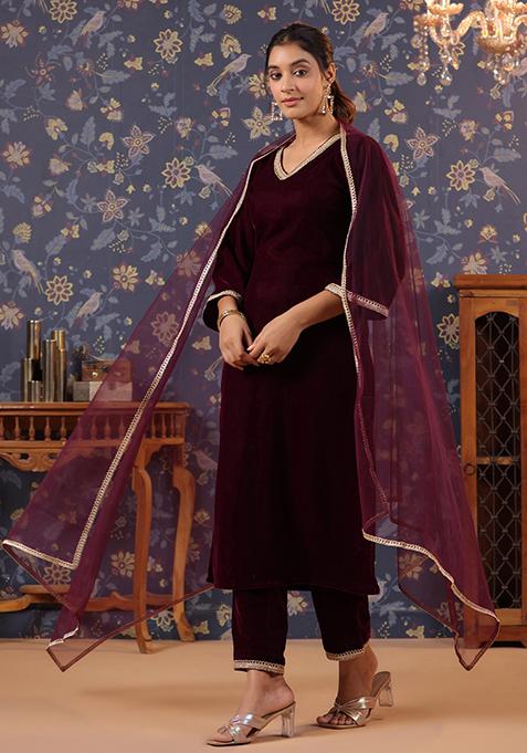 Buy Women Wine Velvet Kurta Set - XKS16446 - Kurta Sets - Indya