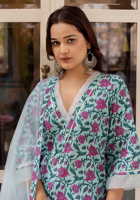Buy Women Blue Embroidered Cotton Kurta Set - XKS22151 - Three Piece ...