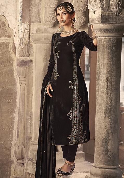 Buy Women Brown Embroidered Velvet Kurta Set - XKU09419 - Eid Kurta ...