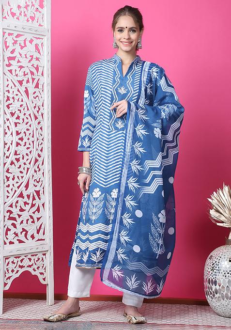 Buy Women Indigo Blue Digital Print Cotton Kurta Set - XKU09495 - Kurta ...