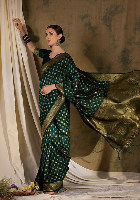 Buy Women Green Woven Floral Boota Work Banarasi Silk Saree Set ...