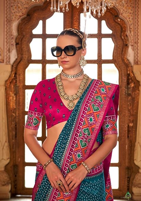 Buy Women Teal Printed Silk Saree Set - XSR19419 - Silk Sarees - Indya