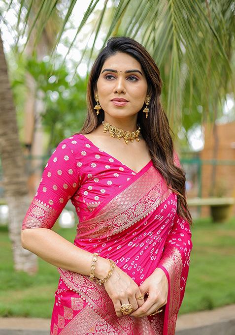 Buy Women Rani Pink Bandhani Print Silk Saree Set - XSR30621 - Plus ...