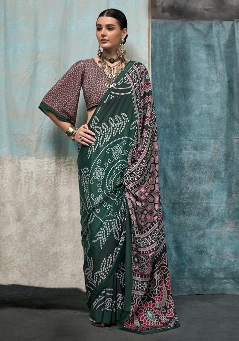 Buy Women Green Printed Crepe Sarees - XSR32901 - Traditional - Indya
