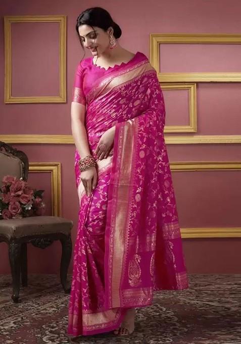 Buy Women Pink Floral Silk Saree Set - XSR38677 - Pink Saree - Indya