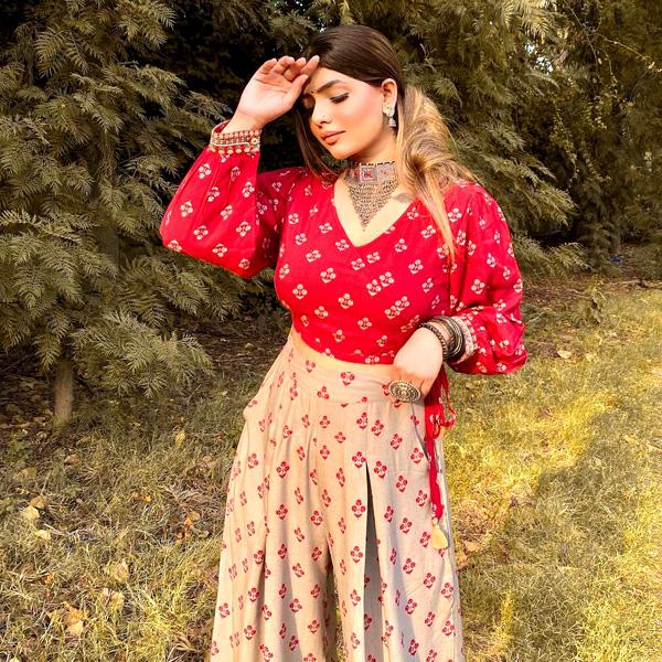 Indian Clothes - Buy Designer Dresses, Kurtas, Tunics, Tops, Lehengas ...