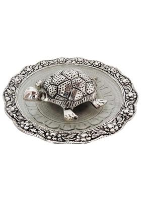 Buy Women Showpiece Tortoise Statuewith Glass Plate - HST02688 - Hindu ...
