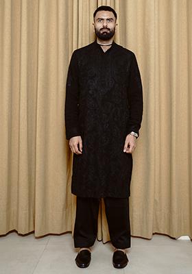 Buy Black Aari Embroidered Kurta Set For Men - Wabi Sabi - Indya